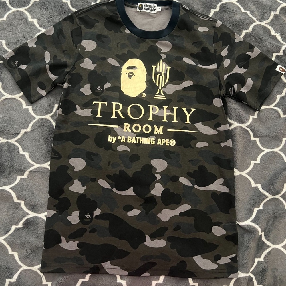 Rare Bape Trophy Room Shirt - Gem
